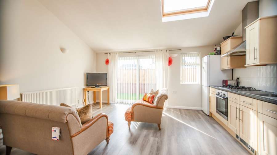 Quality student houses to rent in Cardiff | John Winter Student Houses